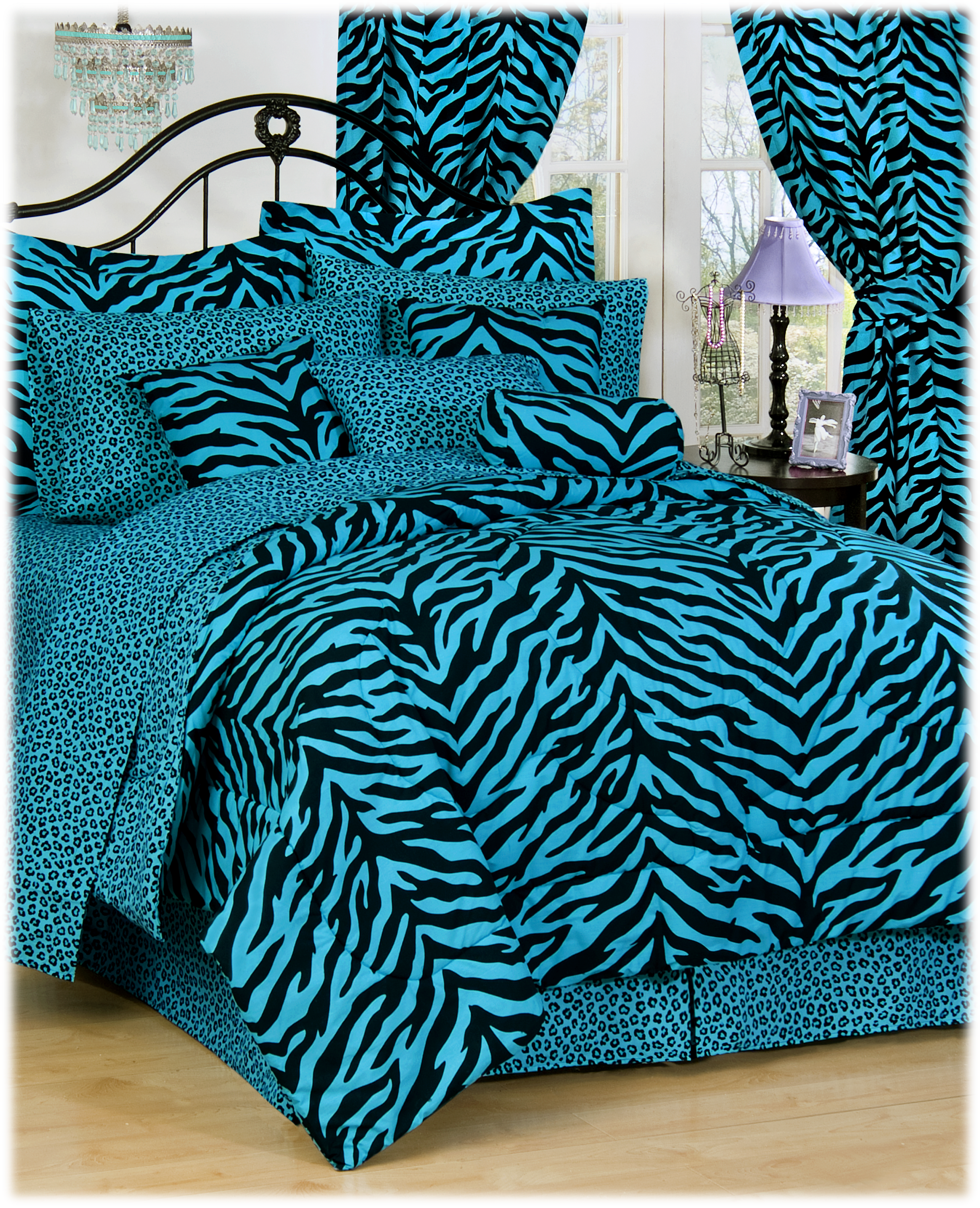 Zebra Blue Collection Complete Bed Set | Bass Pro Shops